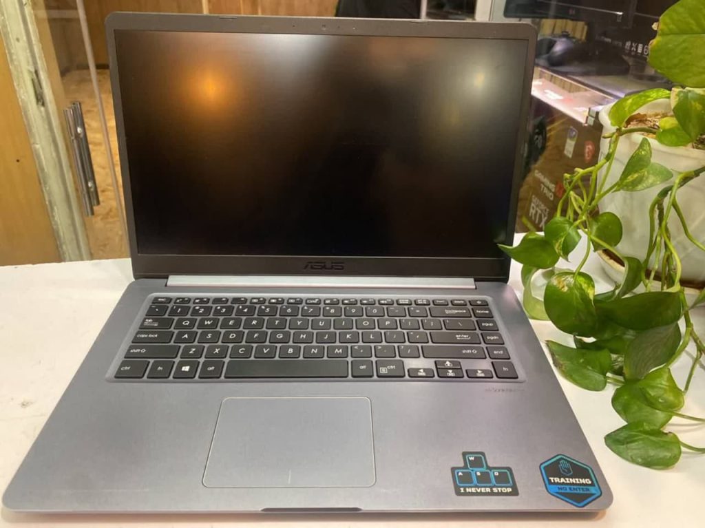 لپ تاپ استوک asus x501u - سخت افزار ایران